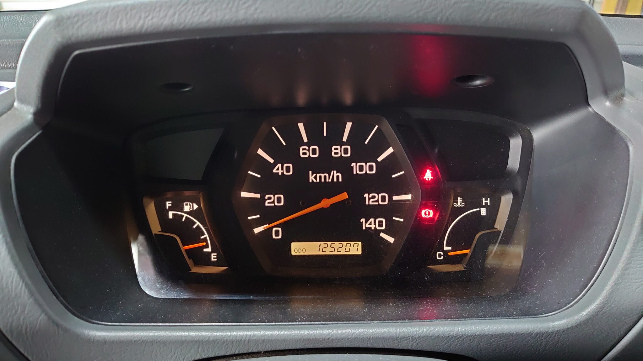 U61T ミニキャブにタコメーター取付 タウンボックス用メーター流用 | NORA CARS | さとCブログ『NORA CARS ...